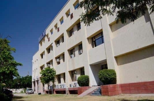 IILM Academy of Higher Learning , Jaipur Campus Facilities - Hostel ...