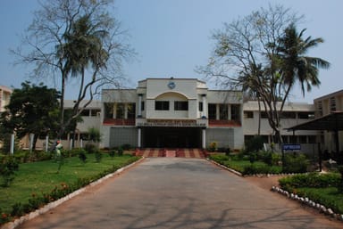 Dharmamurthi Rao Bahadur Calavala Cunnan Chetty's Hindu College ...