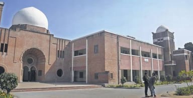 Jamia Millia Islamia (JMI): Admission 2026, Courses, Fees, Cutoff ...