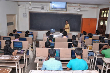Prakash College of Commerce & Science - Admission 2026, Fees, Courses ...