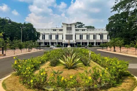 Expected Good Rank in JEE Main 2023 for VNIT Nagpur B.Tech Admission ...