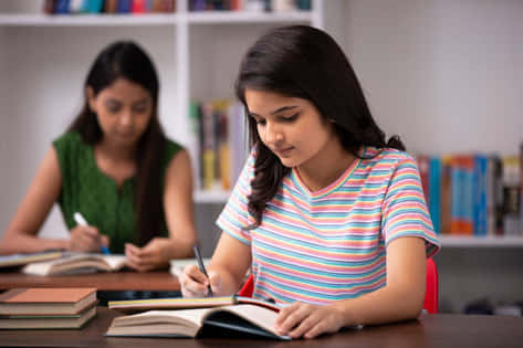 SSC CGL Question Paper 17 September 2024 (OUT): Memory-based questions ...