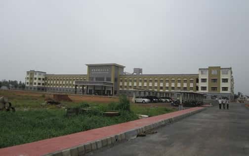 HCL Visits Dhanekula Institute of Engineering and Technology | CollegeDekho